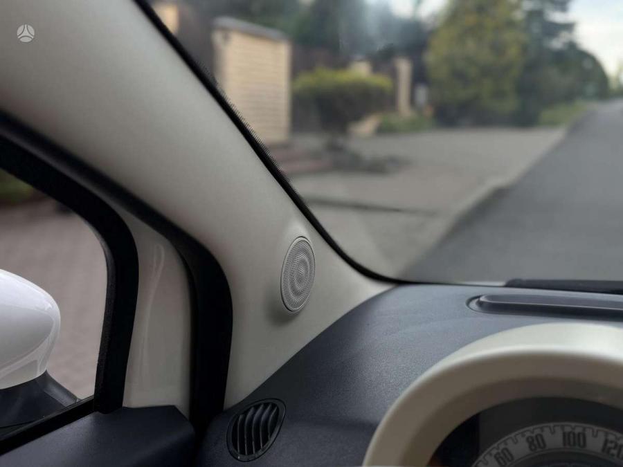 White Fiat 500 2014 in Vilnius, with an engine capacity of 1.20 L and mileage of 130 thousand km for 4450 €, photo 39 on AUTOMOTO.COM.LV
