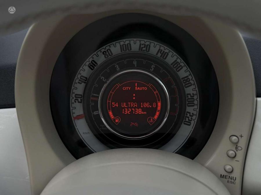 White Fiat 500 2014 in Vilnius, with an engine capacity of 1.20 L and mileage of 130 thousand km for 4450 €, photo 40 on AUTOMOTO.COM.LV