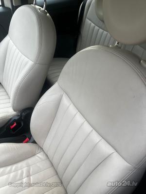 White Fiat 500 2014 in Tallinn, with an engine capacity of 1.30 L and mileage of 180 thousand km for 3150 €, photo 8 on AUTOMOTO.COM.LV