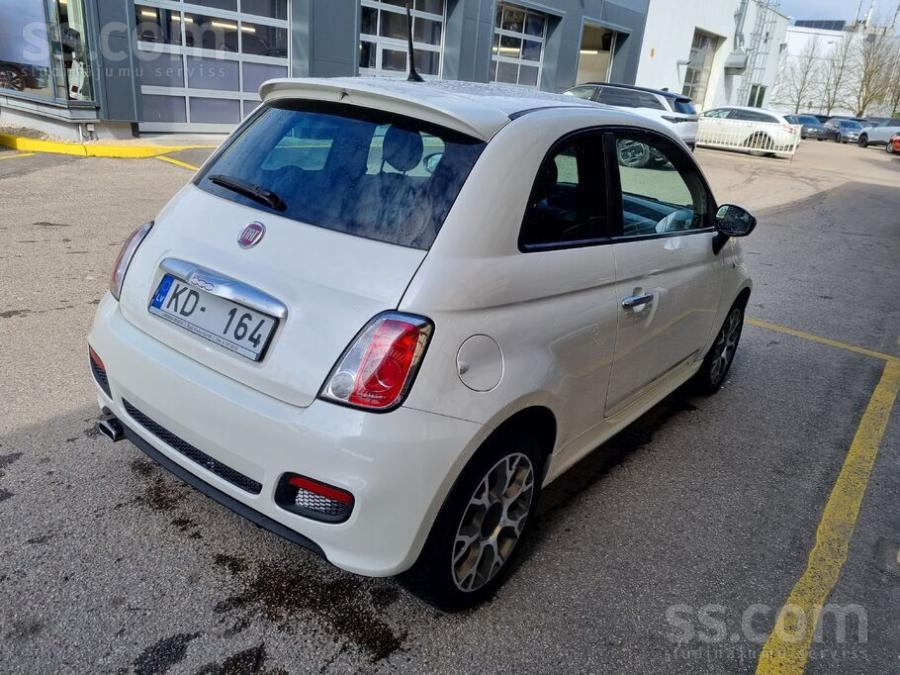 White Fiat 500 2015 in Riga, with an engine capacity of 1.20 L and mileage of 42 thousand km for 7500 €, photo 2 on AUTOMOTO.COM.LV
