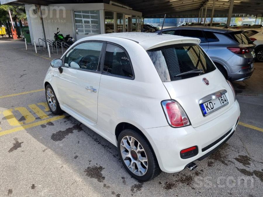White Fiat 500 2015 in Riga, with an engine capacity of 1.20 L and mileage of 42 thousand km for 7500 €, photo 4 on AUTOMOTO.COM.LV