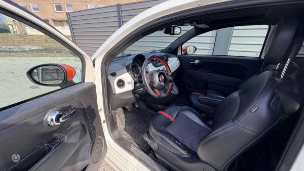 White Fiat 500 2015 in Klaipeda, with an engine capacity of 0.00 L and mileage of 74 thousand km for 6000 €, photo 6 on AUTOMOTO.COM.LV