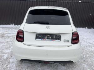 White Fiat 500 2021 in Kaunas, with an engine capacity of 0.00 L and mileage of 70 thousand km for 9999 €, photo 8 on AUTOMOTO.COM.LV