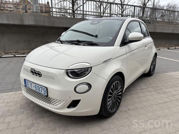 Balts Fiat 500 2022 Rīga, ar dzinēja tilpumu 1.30 L un nobraukumu 36 tūkst. km par 19900 €, foto 1 vietnē AUTOMOTO.COM.LV