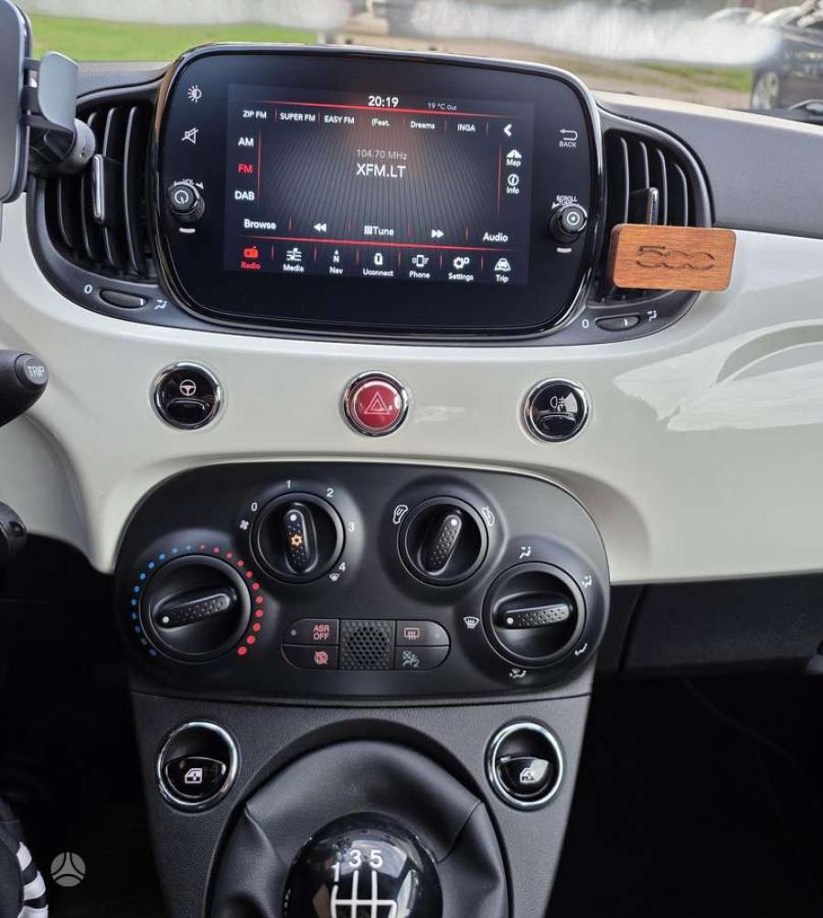 Balts Fiat 500 2022 Trakai, ar dzinēja tilpumu 1.00 L un nobraukumu 16 tūkst. km par 9800 €, foto 11 vietnē AUTOMOTO.COM.LV