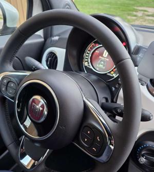 Balts Fiat 500 2022 Trakai, ar dzinēja tilpumu 1.00 L un nobraukumu 16 tūkst. km par 9800 €, foto 12 vietnē AUTOMOTO.COM.LV