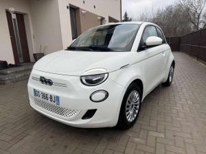 White Fiat 500 2023 in Vilnius, with an engine capacity of 0.00 L and mileage of 13 thousand km for 10300 €, photo 7 on AUTOMOTO.COM.LV