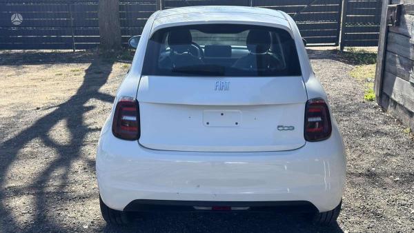White Fiat 500 2023 in Jonava, with an engine capacity of 0.00 L and mileage of 26 thousand km for 6900 €, photo 6 on AUTOMOTO.COM.LV