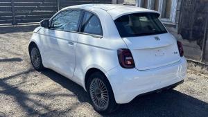 White Fiat 500 2023 in Jonava, with an engine capacity of 0.00 L and mileage of 26 thousand km for 6900 €, photo 14 on AUTOMOTO.COM.LV