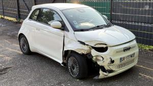 Balts Fiat 500 2023 Jonava, ar dzinēja tilpumu 0.00 L un nobraukumu 26 tūkst. km par 6900 €, foto 6 vietnē AUTOMOTO.COM.LV