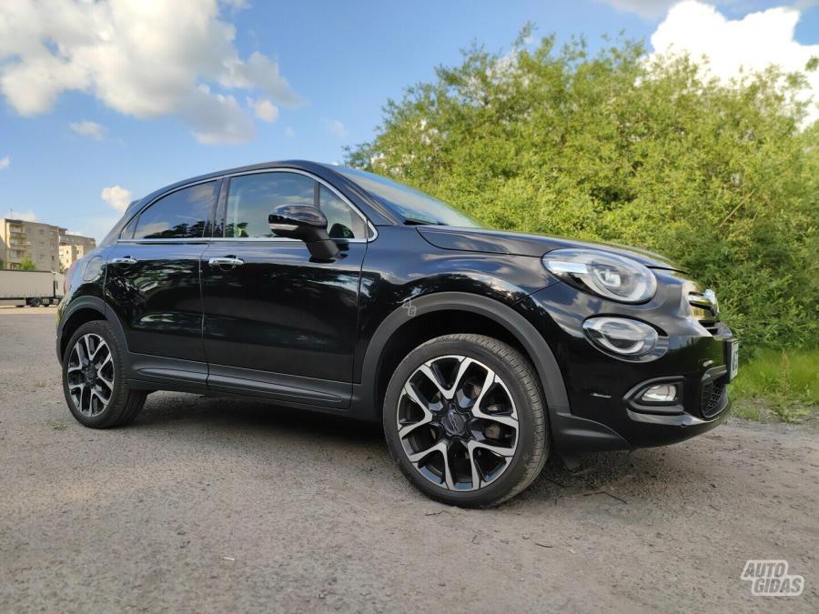 Black Fiat 500-x 2016 in Kaunas, with an engine capacity of 2.40 L and mileage of 137 thousand km for 7750 €, photo 10 on AUTOMOTO.COM.LV