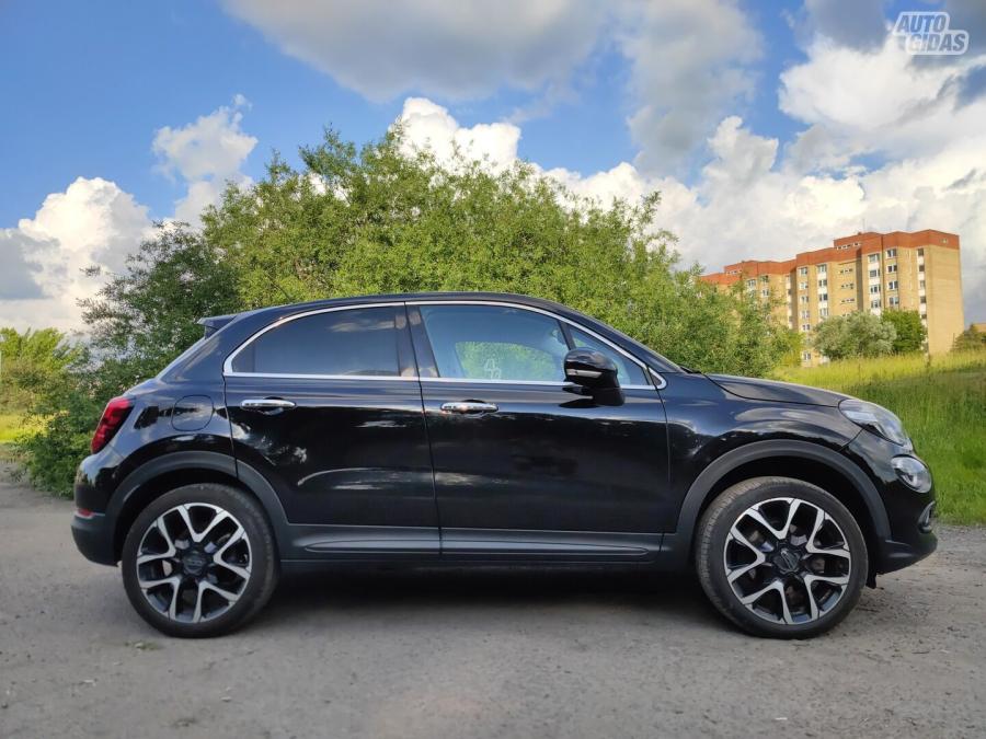 Black Fiat 500-x 2016 in Kaunas, with an engine capacity of 2.40 L and mileage of 137 thousand km for 7750 €, photo 12 on AUTOMOTO.COM.LV