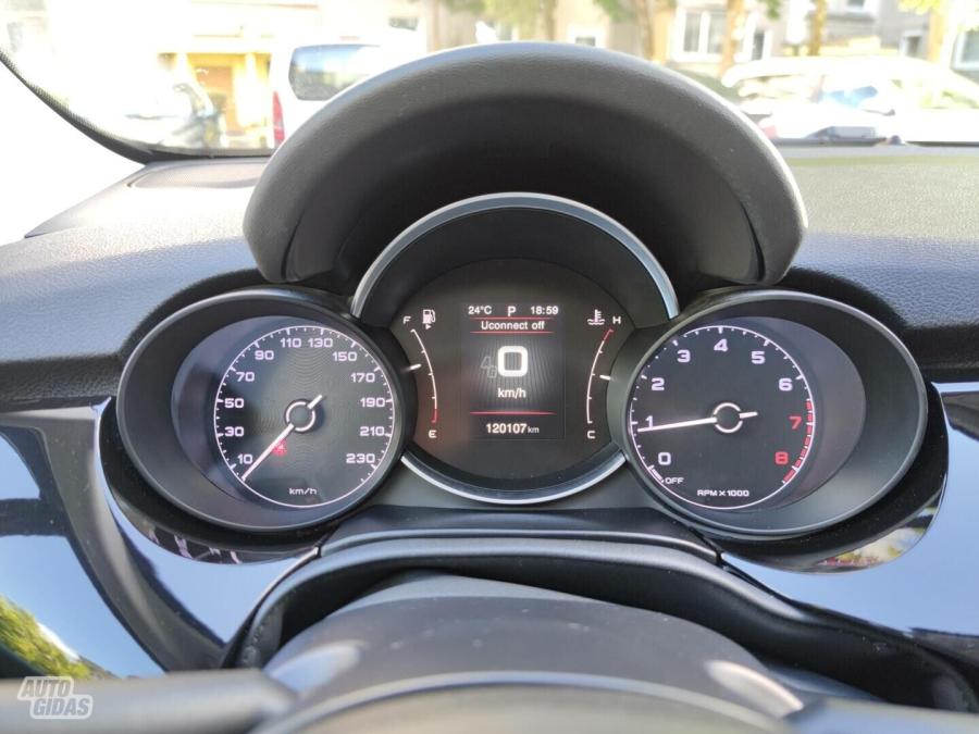 Black Fiat 500-x 2016 in Kaunas, with an engine capacity of 2.40 L and mileage of 137 thousand km for 7750 €, photo 21 on AUTOMOTO.COM.LV