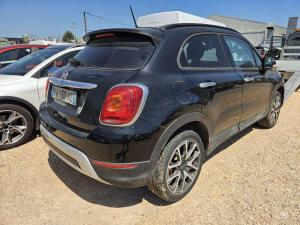 Black Fiat 500-x 2018 in Taurage, with an engine capacity of 1.40 L and mileage of 115 thousand km for 6100 €, photo 5 on AUTOMOTO.COM.LV