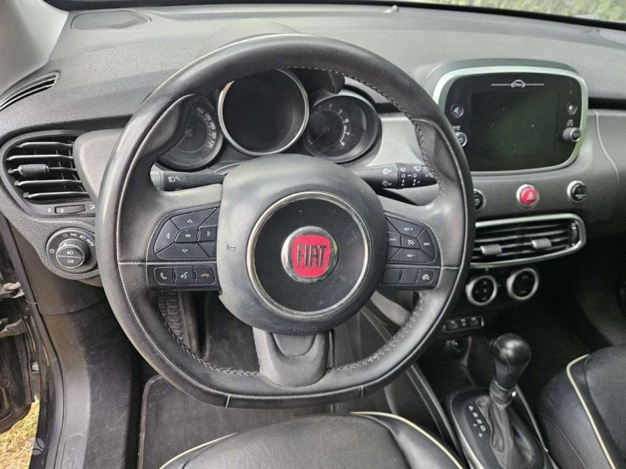 Black Fiat 500-x 2018 in Taurage, with an engine capacity of 1.40 L and mileage of 115 thousand km for 6100 €, photo 12 on AUTOMOTO.COM.LV