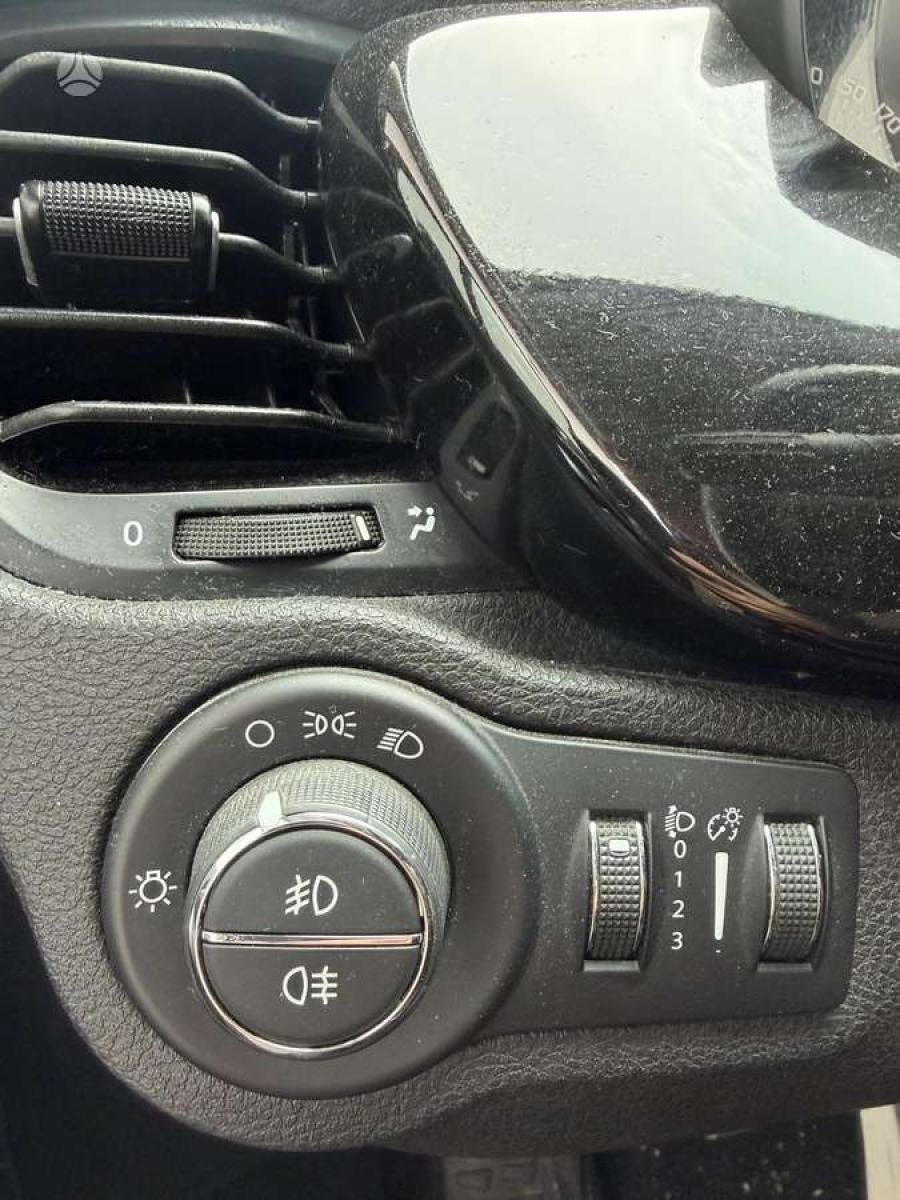 Black Fiat 500-x 2018 in Vilnius, with an engine capacity of 1.60 L and mileage of 170 thousand km for 7900 €, photo 22 on AUTOMOTO.COM.LV