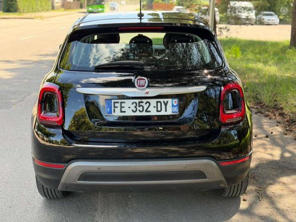 Black Fiat 500-x 2019 in Taurage, with an engine capacity of 1.00 L and mileage of 120 thousand km for 7650 €, photo 6 on AUTOMOTO.COM.LV