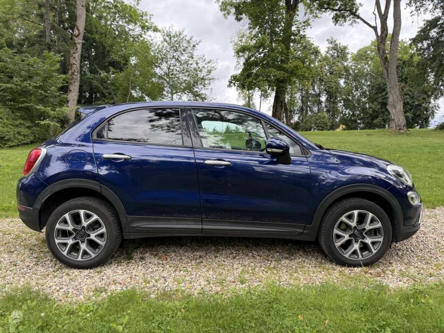 Zils Fiat 500-x 2016 Elektrėnai, ar dzinēja tilpumu 1.96 L un nobraukumu 188 tūkst. km par 8250 €, foto 5 vietnē AUTOMOTO.COM.LV