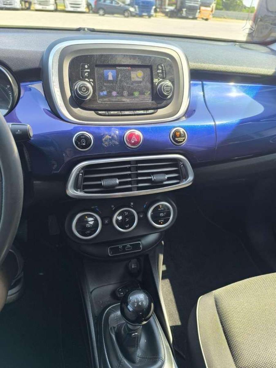 Blue Fiat 500-x 2015 in Taurage, with an engine capacity of 1.60 L and mileage of 206 thousand km for 5300 €, photo 13 on AUTOMOTO.COM.LV