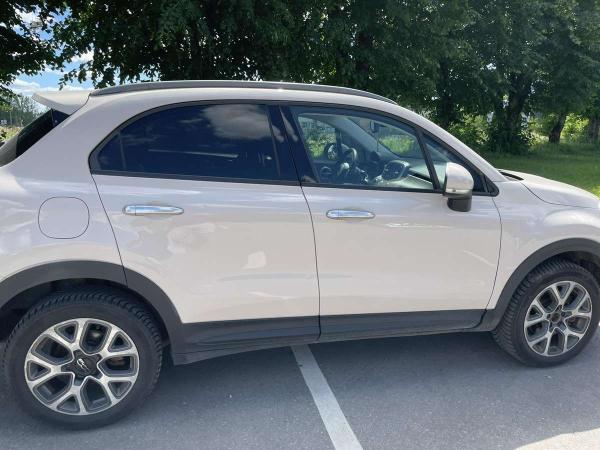 Brown Fiat 500-x 2015 in Taurage, with an engine capacity of 2.00 L and mileage of 250 thousand km for 4500 €, photo 6 on AUTOMOTO.COM.LV