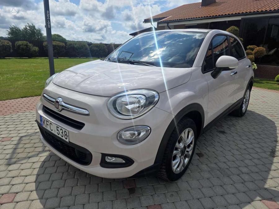 Brown Fiat 500-x 2018 in Kretinga, with an engine capacity of 1.37 L and mileage of 165 thousand km for 7200 €, photo 1 on AUTOMOTO.COM.LV