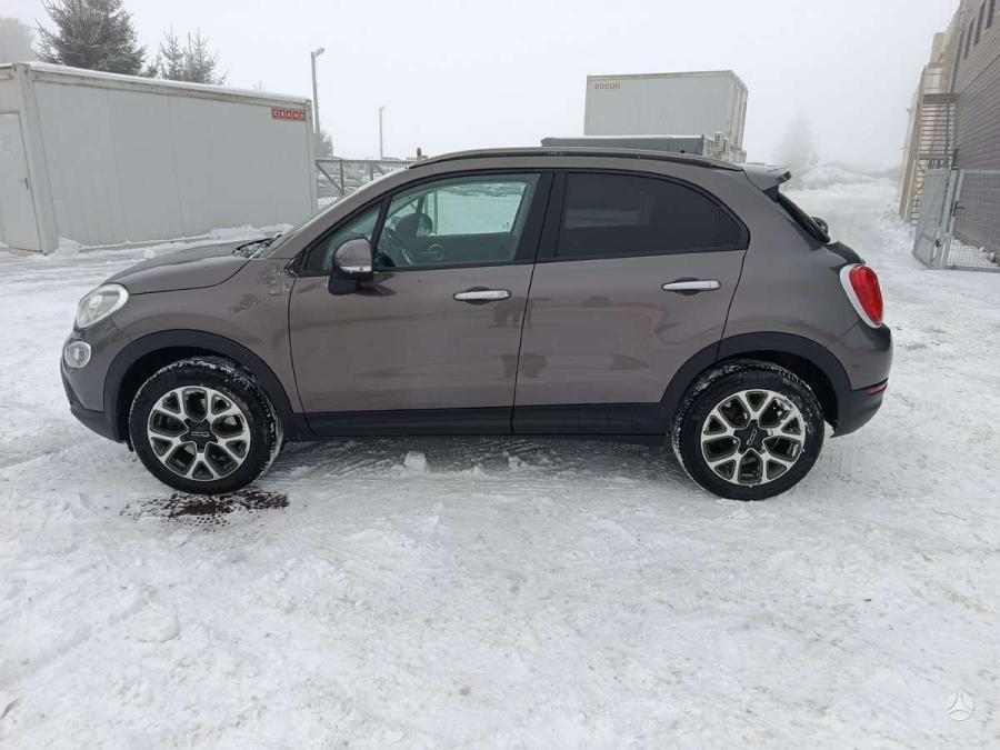 Brūns Fiat 500-x 2016 Tauragė, ar dzinēja tilpumu 2.00 L un nobraukumu 166 tūkst. km par 8350 €, foto 5 vietnē AUTOMOTO.COM.LV