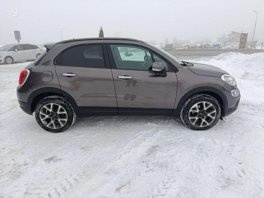Brūns Fiat 500-x 2016 Tauragė, ar dzinēja tilpumu 2.00 L un nobraukumu 166 tūkst. km par 8350 €, foto 7 vietnē AUTOMOTO.COM.LV