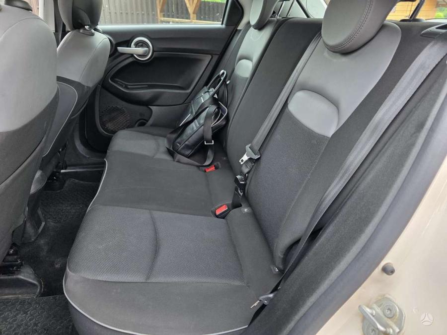 Brūns Fiat 500-x 2018 Kretinga, ar dzinēja tilpumu 1.40 L un nobraukumu 166 tūkst. km par 6900 €, foto 18 vietnē AUTOMOTO.COM.LV