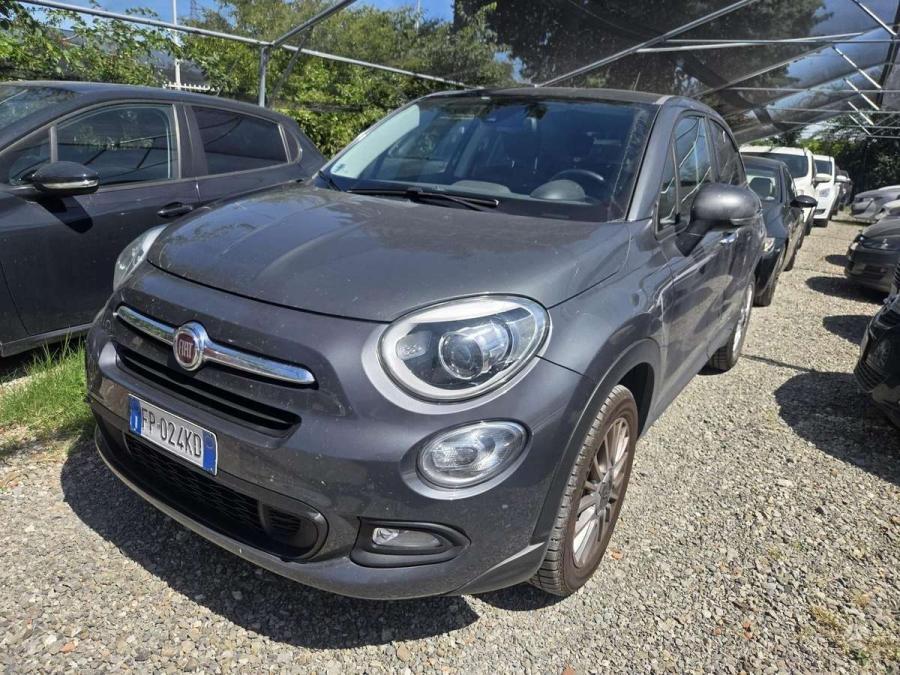 Grey Fiat 500-x 2018 in Vilnius, with an engine capacity of 1.37 L and mileage of 280 thousand km for 4500 €, photo 3 on AUTOMOTO.COM.LV
