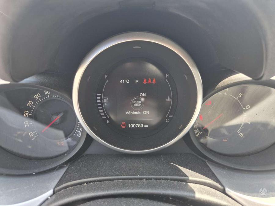 Pelēks Fiat 500-x 2018 Tauragė, ar dzinēja tilpumu 1.40 L un nobraukumu 100 tūkst. km par 5000 €, foto 19 vietnē AUTOMOTO.COM.LV