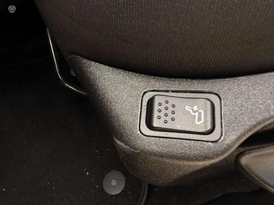 Grey Fiat 500-x 2018 in Vilnius, with an engine capacity of 1.25 L and mileage of 196 thousand km for 8550 €, photo 17 on AUTOMOTO.COM.LV