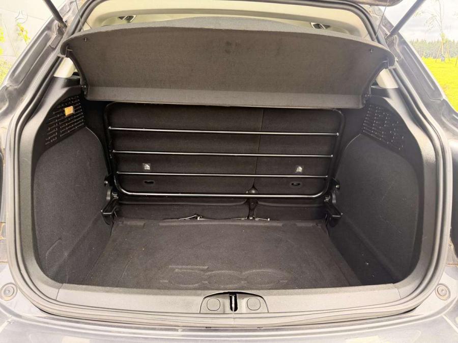 Grey Fiat 500-x 2018 in Vilnius, with an engine capacity of 1.25 L and mileage of 196 thousand km for 8550 €, photo 20 on AUTOMOTO.COM.LV