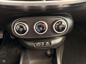 Grey Fiat 500-x 2018 in Vilnius, with an engine capacity of 1.25 L and mileage of 196 thousand km for 8550 €, photo 31 on AUTOMOTO.COM.LV