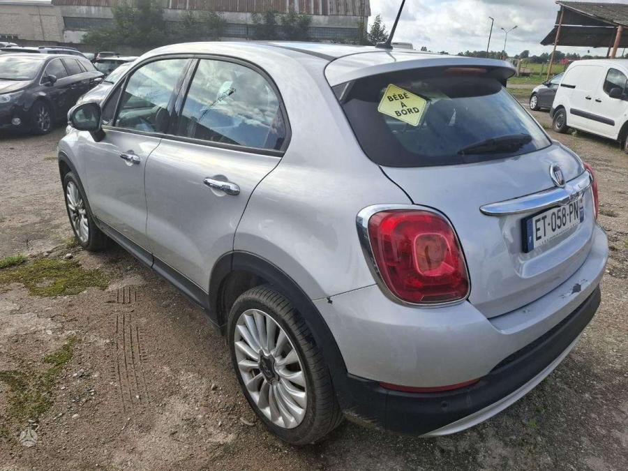 Grey Fiat 500-x 2018 in Taurage, with an engine capacity of 1.40 L and mileage of 100 thousand km for 5300 €, photo 3 on AUTOMOTO.COM.LV