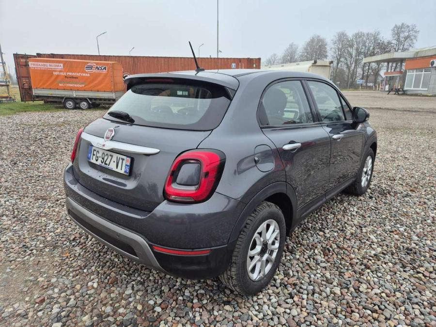 Pelēks Fiat 500-x 2019 Tauragė, ar dzinēja tilpumu 1.00 L un nobraukumu 90 tūkst. km par 7200 €, foto 3 vietnē AUTOMOTO.COM.LV