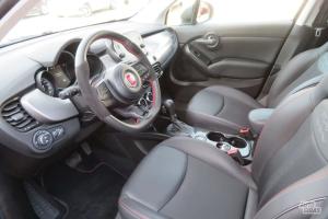 Grey Fiat 500-x 2023 in Kaunas, with an engine capacity of 1.50 L and mileage of 12 thousand km for 23772 €, photo 9 on AUTOMOTO.COM.LV