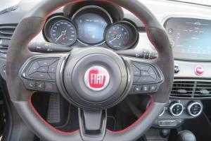 Grey Fiat 500-x 2023 in Kaunas, with an engine capacity of 1.50 L and mileage of 12 thousand km for 23772 €, photo 12 on AUTOMOTO.COM.LV