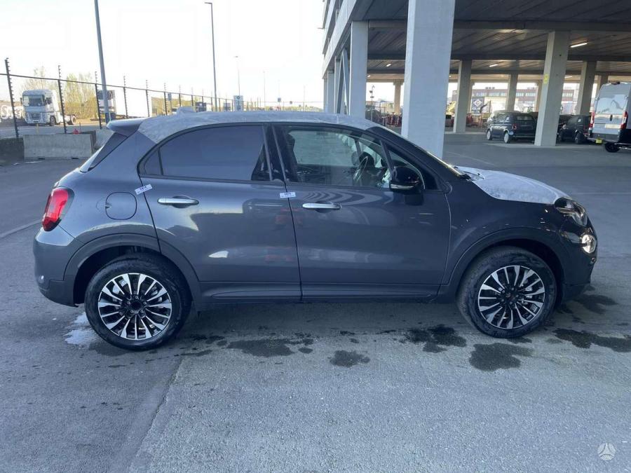Pelēks Fiat 500-x 2024 Viļņa, ar dzinēja tilpumu 1.37 L un nobraukumu 0 tūkst. km par 17545 €, foto 5 vietnē AUTOMOTO.COM.LV