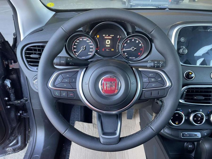 Pelēks Fiat 500-x 2024 Viļņa, ar dzinēja tilpumu 1.37 L un nobraukumu 0 tūkst. km par 17545 €, foto 11 vietnē AUTOMOTO.COM.LV