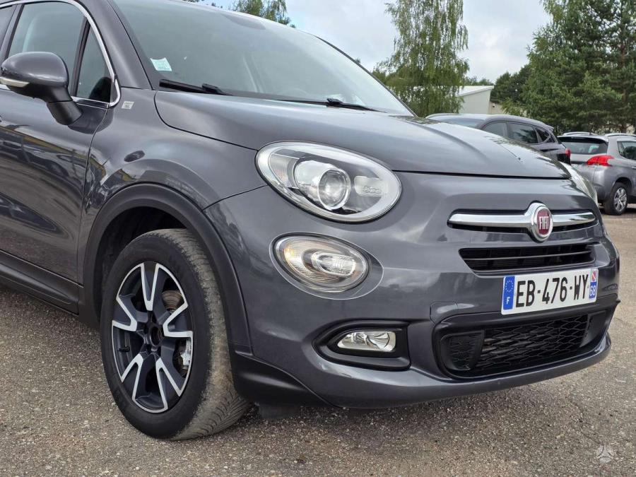 Grey Fiat 500-x 2016 in Taurage, with an engine capacity of 1.60 L and mileage of 200 thousand km for 5200 €, photo 8 on AUTOMOTO.COM.LV