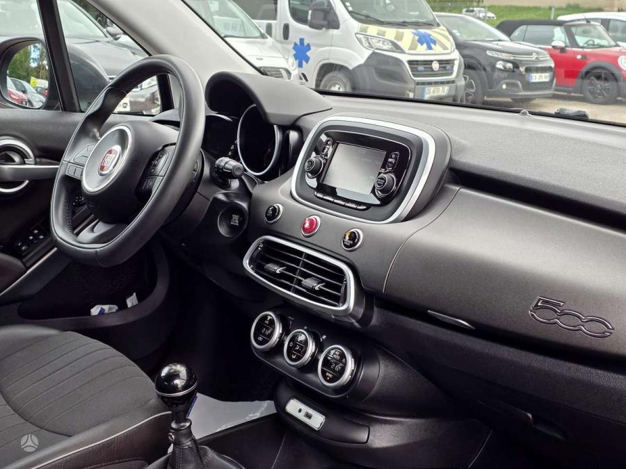 Grey Fiat 500-x 2016 in Taurage, with an engine capacity of 1.60 L and mileage of 200 thousand km for 5200 €, photo 13 on AUTOMOTO.COM.LV