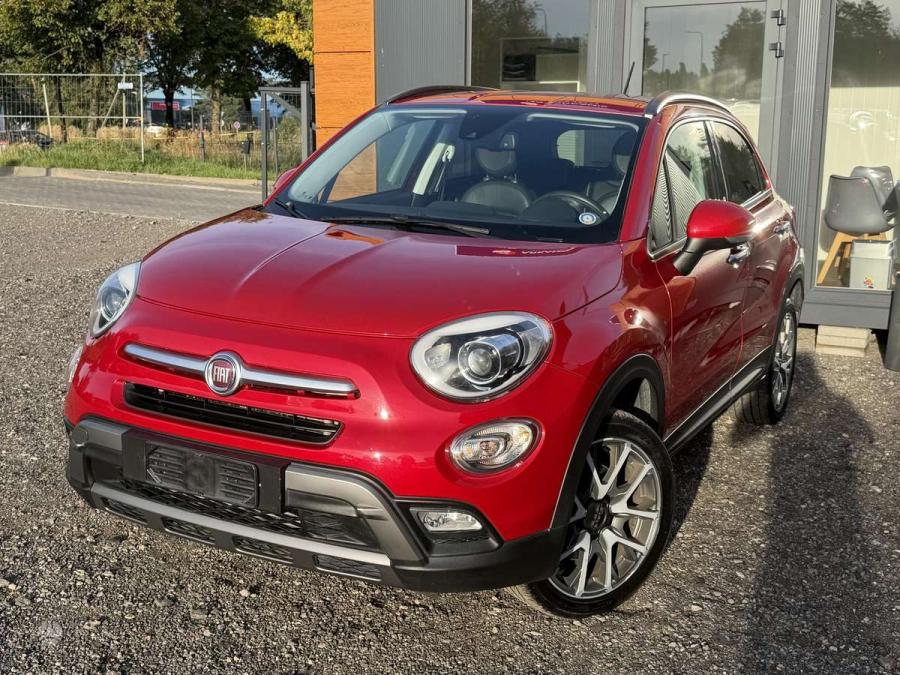 Sarkans Fiat 500-x 2015 Kauņa, ar dzinēja tilpumu 2.00 L un nobraukumu 161 tūkst. km par 8350 €, foto 3 vietnē AUTOMOTO.COM.LV