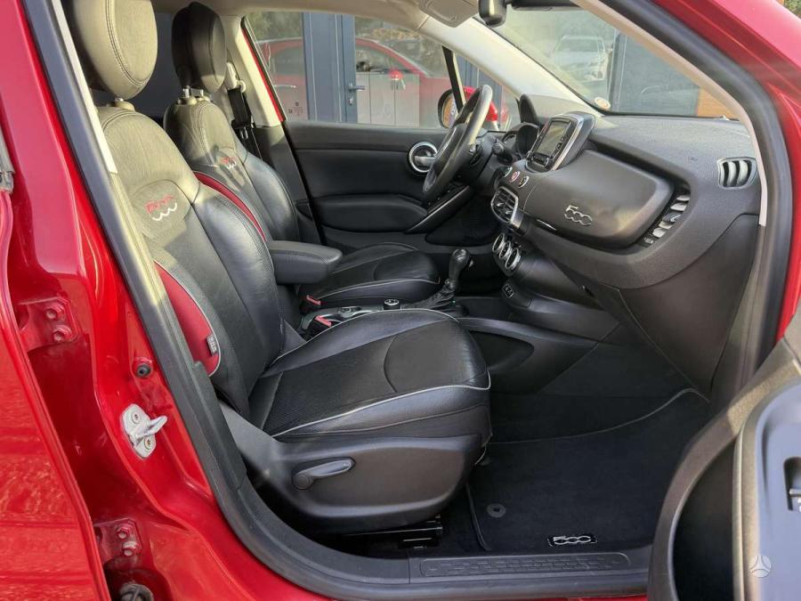 Sarkans Fiat 500-x 2015 Kauņa, ar dzinēja tilpumu 2.00 L un nobraukumu 161 tūkst. km par 8350 €, foto 44 vietnē AUTOMOTO.COM.LV