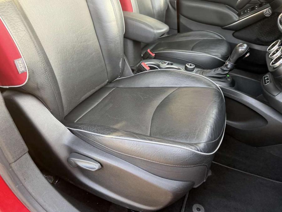 Sarkans Fiat 500-x 2015 Kauņa, ar dzinēja tilpumu 2.00 L un nobraukumu 161 tūkst. km par 8350 €, foto 45 vietnē AUTOMOTO.COM.LV