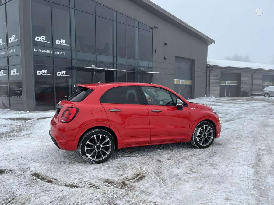 Sarkans Fiat 500-x 2021 Tauragė, ar dzinēja tilpumu 1.60 L un nobraukumu 119 tūkst. km par 11300 €, foto 5 vietnē AUTOMOTO.COM.LV