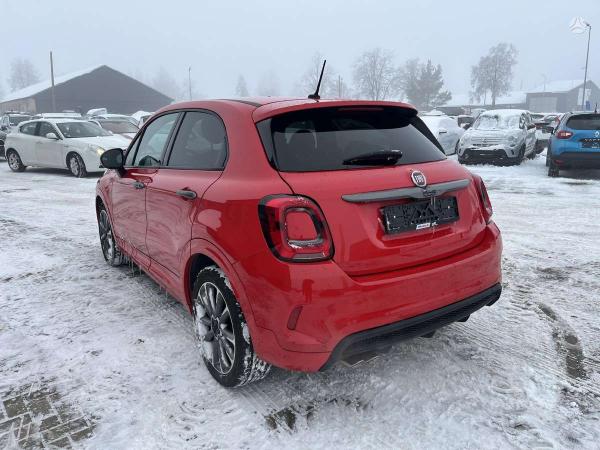 Sarkans Fiat 500-x 2021 Tauragė, ar dzinēja tilpumu 1.60 L un nobraukumu 119 tūkst. km par 11300 €, foto 9 vietnē AUTOMOTO.COM.LV