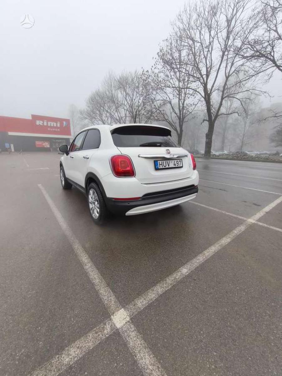 White Fiat 500-x 2015 in Klaipeda, with an engine capacity of 1.37 L and mileage of 150 thousand km for 7200 €, photo 5 on AUTOMOTO.COM.LV