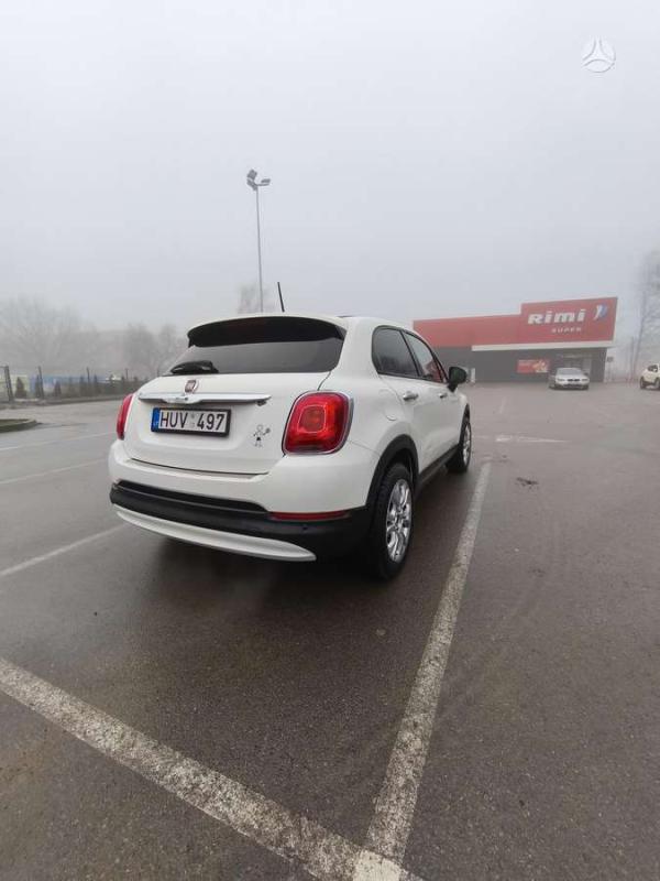 White Fiat 500-x 2015 in Klaipeda, with an engine capacity of 1.37 L and mileage of 150 thousand km for 7200 €, photo 5 on AUTOMOTO.COM.LV