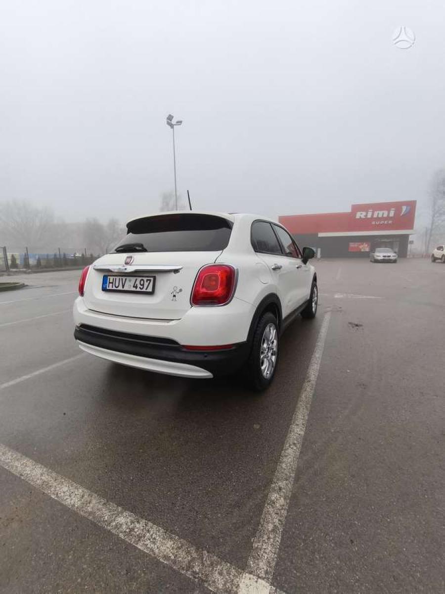 White Fiat 500-x 2015 in Klaipeda, with an engine capacity of 1.37 L and mileage of 150 thousand km for 7200 €, photo 6 on AUTOMOTO.COM.LV