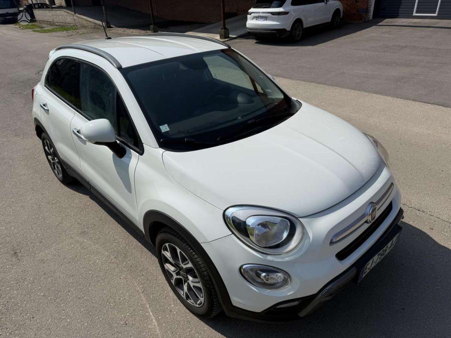 Balts Fiat 500-x 2016 Alīta, ar dzinēja tilpumu 1.60 L un nobraukumu 288 tūkst. km par 4600 €, foto 5 vietnē AUTOMOTO.COM.LV
